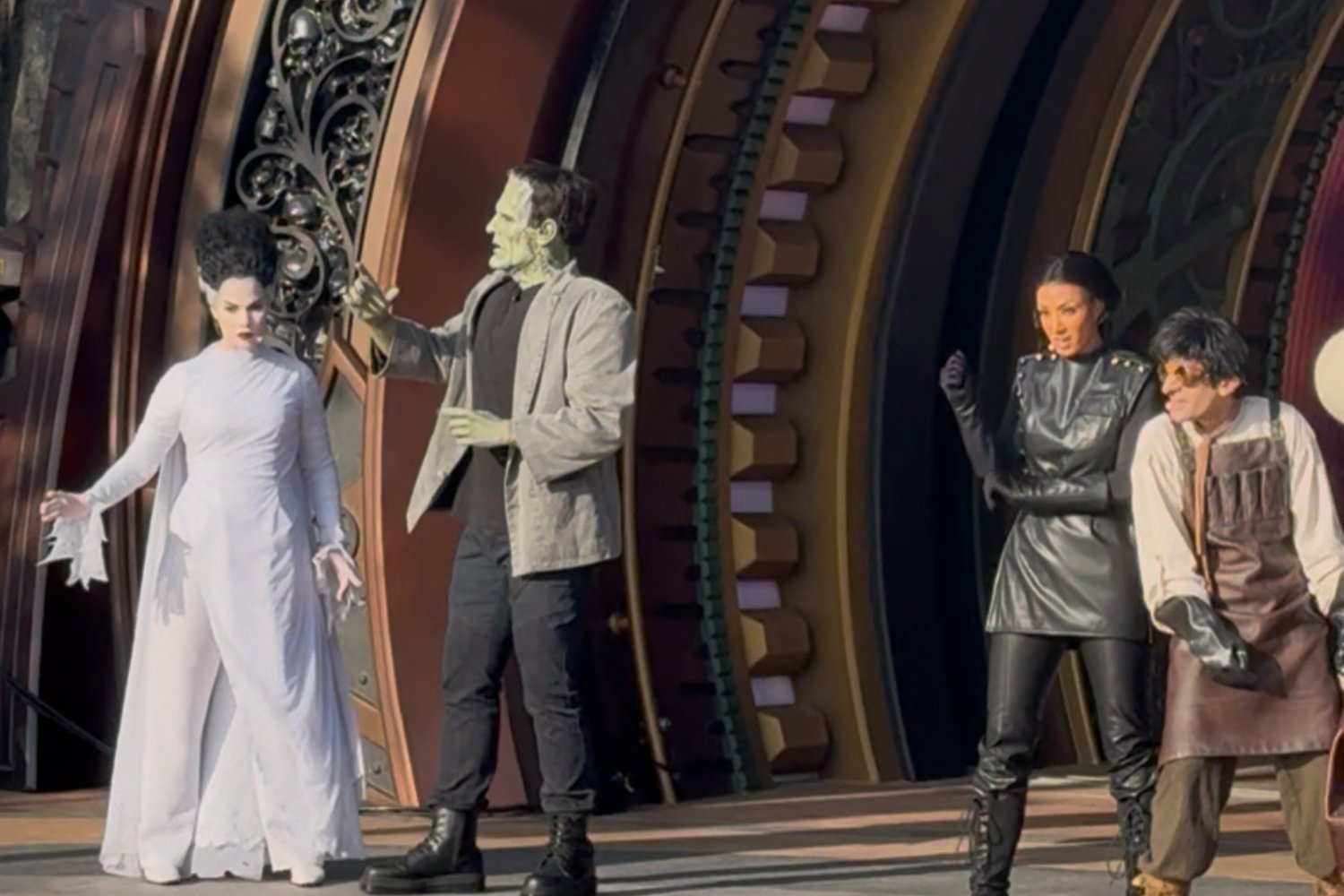 Epic Universe's Monster Lore Gives Us the Best Possible Dark Universe ...